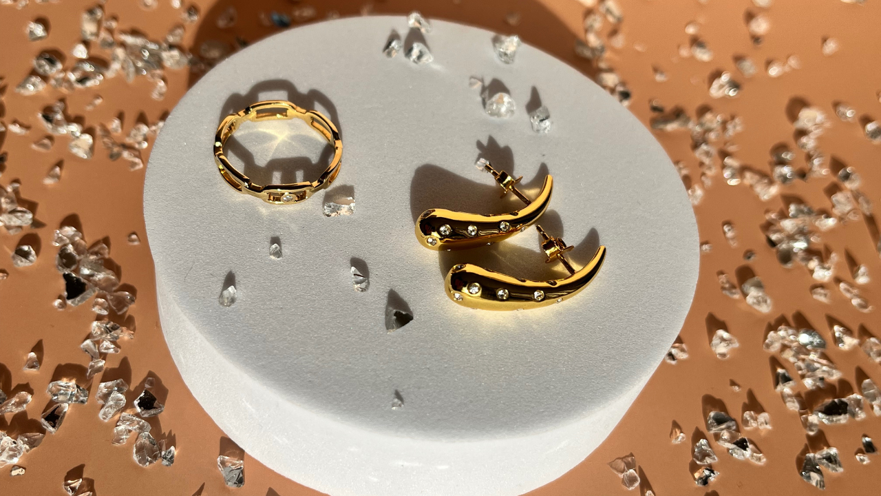 GOLD VERMEIL IS BETTER THAN GOLD PLATING – HERE'S WHY